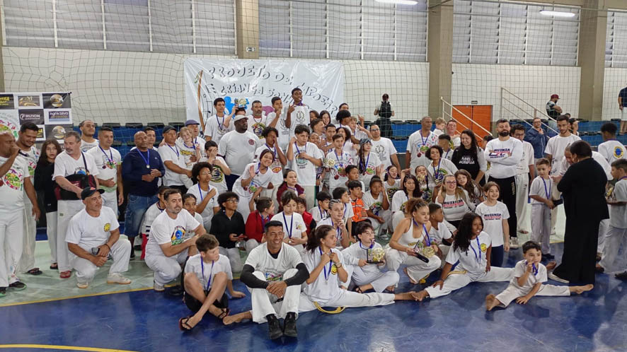 Dia do Capoeirista e o 1º Campeonato Regional de Capoeira em Indaiatuba ...